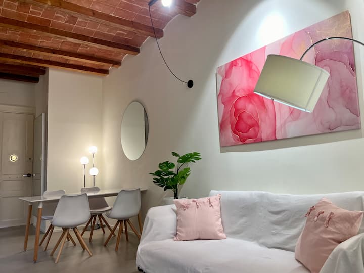 Stunning Design Studio, 5 Min To Sagrada Familia - Sant Cugat del Vallès