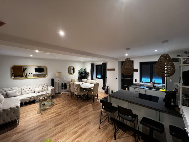 Grande Maison 8-10pers: Roissy Cdg/astérix/disney - Tremblay-en-France