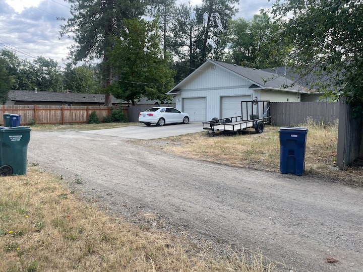 Charming Midtown Duplex. - Coeur d'Alene, ID