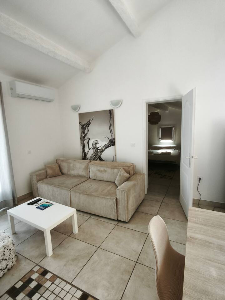 Appartement Charmant Haut De Maison - Aléria