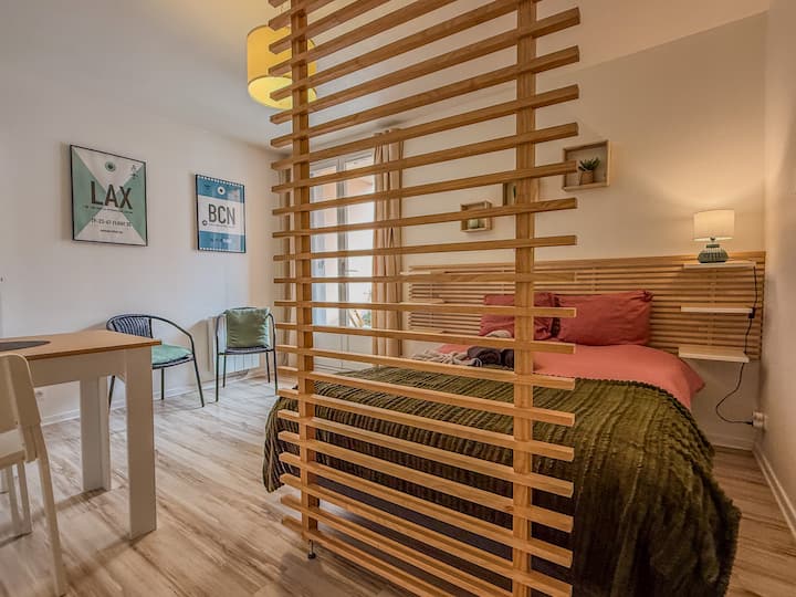Studio Charmant Avec Balcon En Centre-ville - 샤르트르