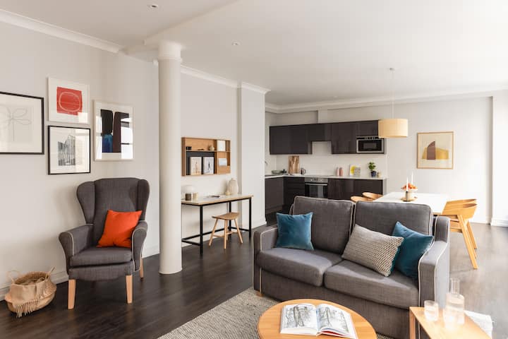 Native Fenchurch, Premium Two Bedroom Apartment - London
