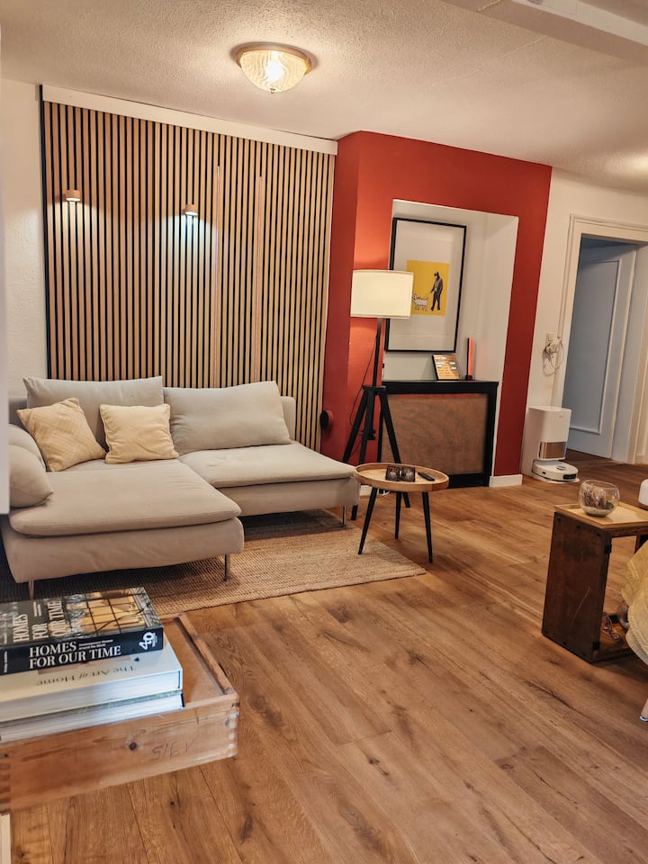 Neu! Große, Gemütliche Wohnung (H 85 Cozy Castle) - Plattling