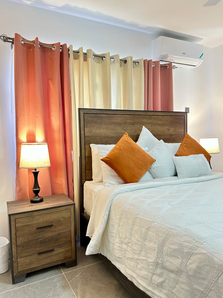 The Sundown - Solar Powered Home - Jamaica