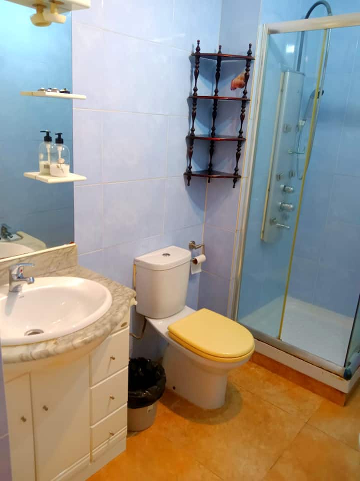 Apartamento 40 Metros ,Zona Muy Tranquila Y Segura - Cardedeu
