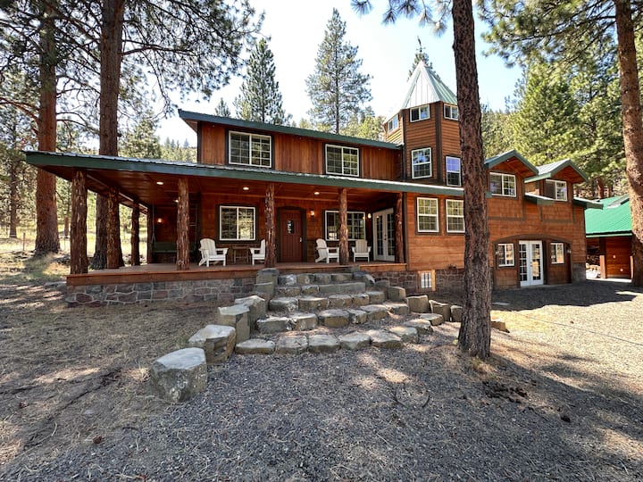 The Grand Imperial, Fly In Cabin - Oregon