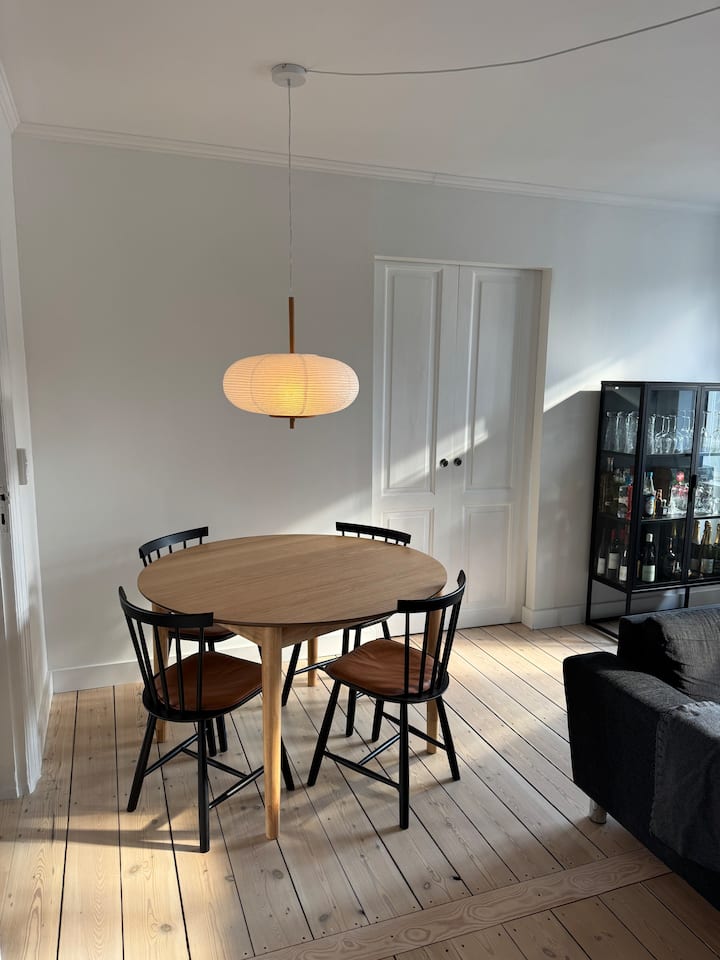 Lys Lejlighed I Hjertet Af Nørrebro - Copenhagen