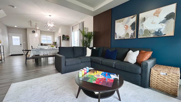 Family-friendly 3br | Sleeps 9 | Near Yeg Airport - Leduc