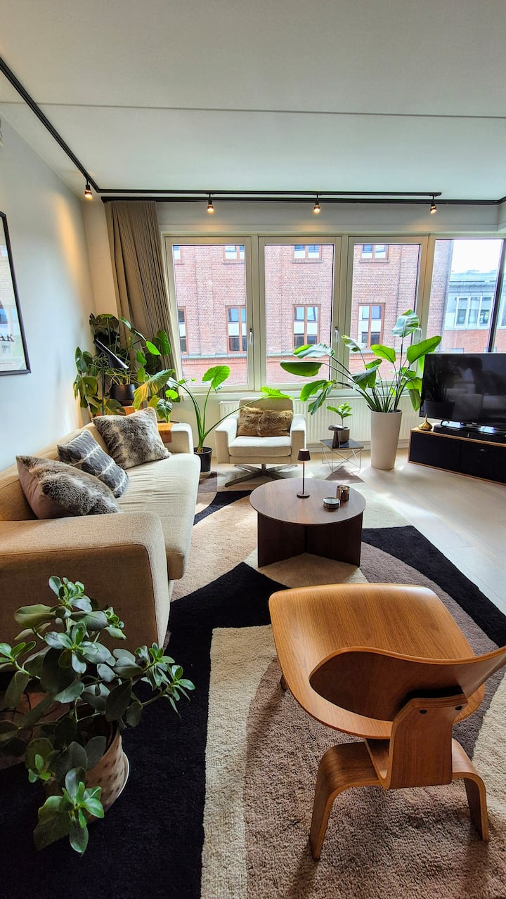 Sentral 2-roms På Bislett - Oslo