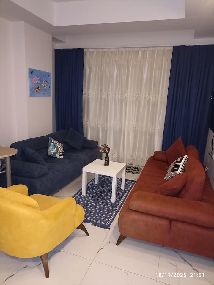 Havuz&türk Hamamlı Sitede,özel Bahçe,barbekü Keyfi - Okurcalar