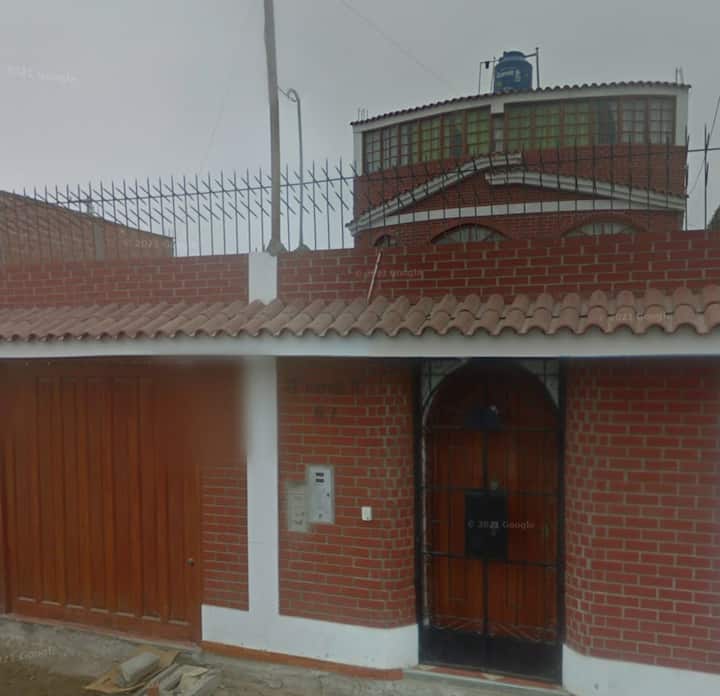 Casa Amplia A 10 Min Del Centro - Tacna