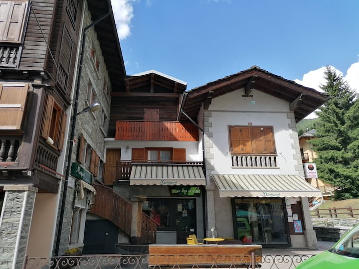 Appartamento Centralissimo - Champoluc