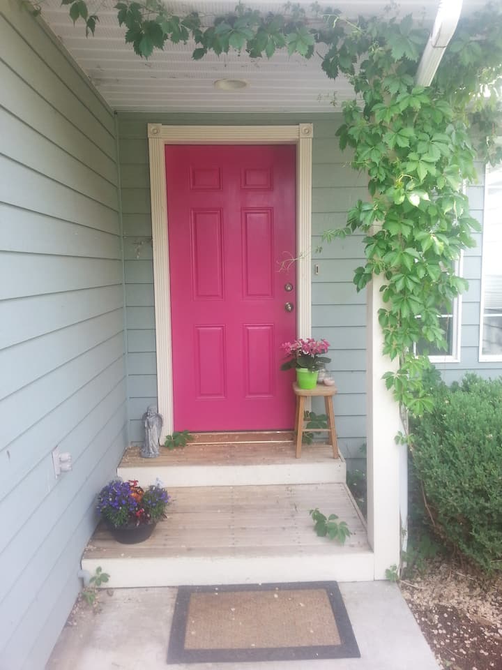 Humble Ellensburg Home - Ellensburg, WA