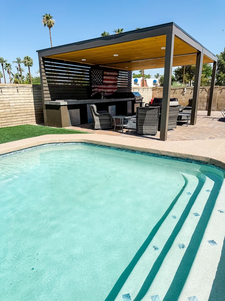 Private Retreat W/resort-style Pool & Sitting Area - Goodyear, AZ