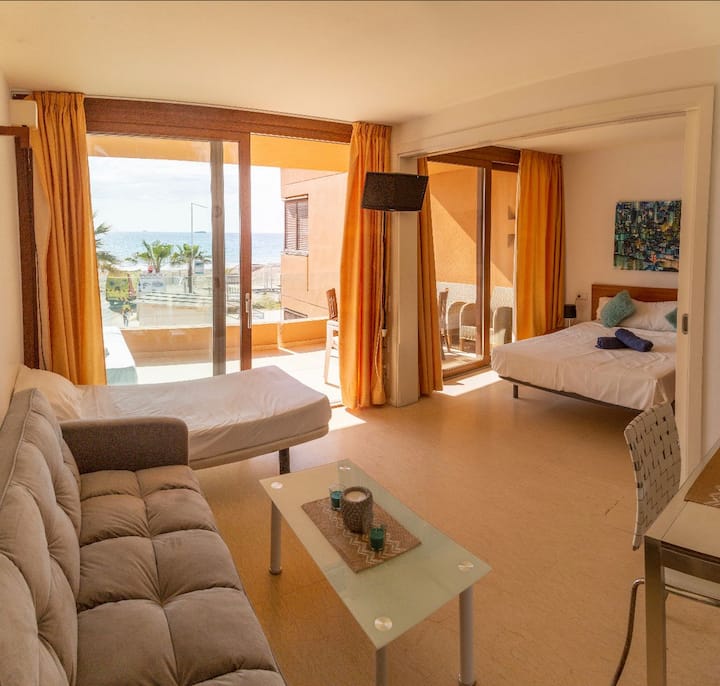 Seafront Apartment Playa D Bossa - Ibiza