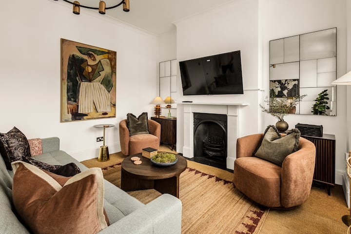 The Luxury Chic Duplex Apartment | 2 Bed 2 Bath - Fulham