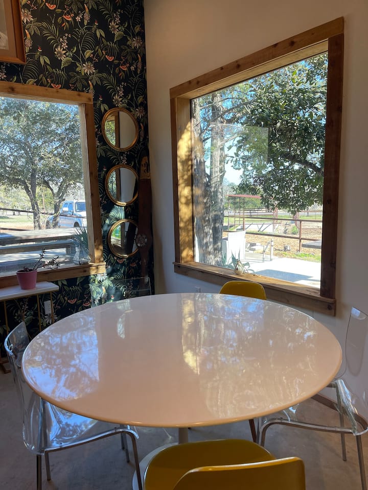 Round Top Respite - Round Top, TX