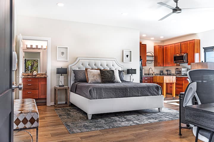 Cozy Studio! King Bed, Bbq Patio - Sedona, AZ