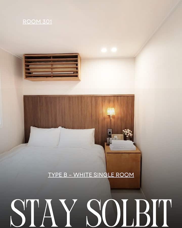 강릉솔빛_301  ( #강릉역 #강릉중앙시장#감성숙소) - Gangneung-si