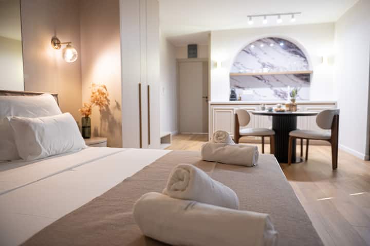Villa Teona Cozy Coastal Studio - Kotor