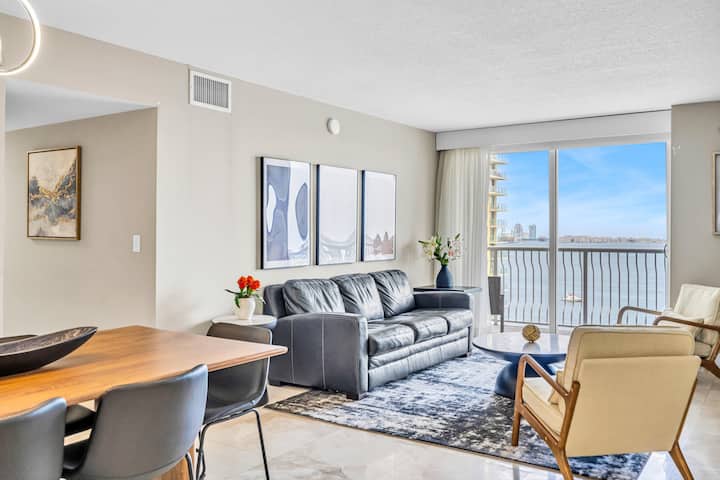 Appartement De Luxe Avec Vue Sur L'océan | Emplacement Privilégié à Brickell - Miami, FL