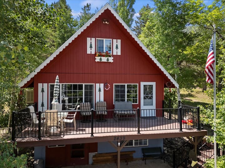 Ski 3 Resorts! Ogden Valley Mountain Rustic Cabin - Utah