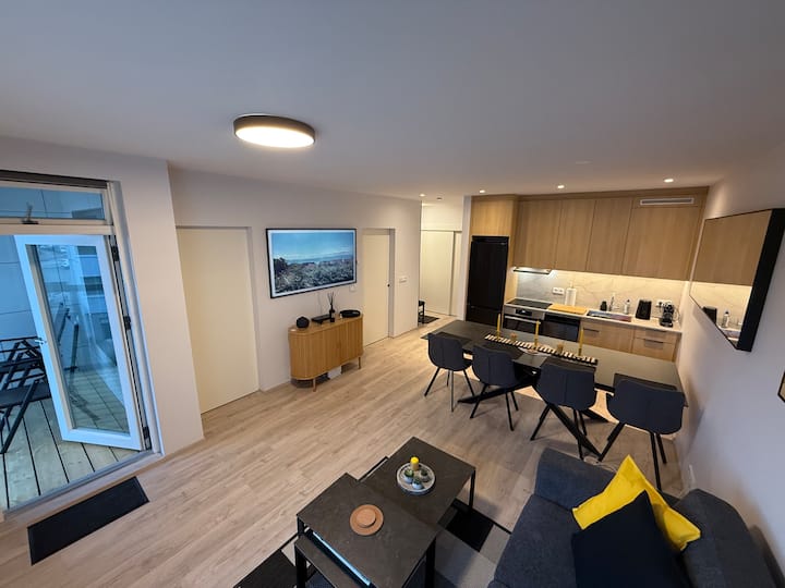 Modern Reykjavík Stay W/ Balcony - Reykjavík