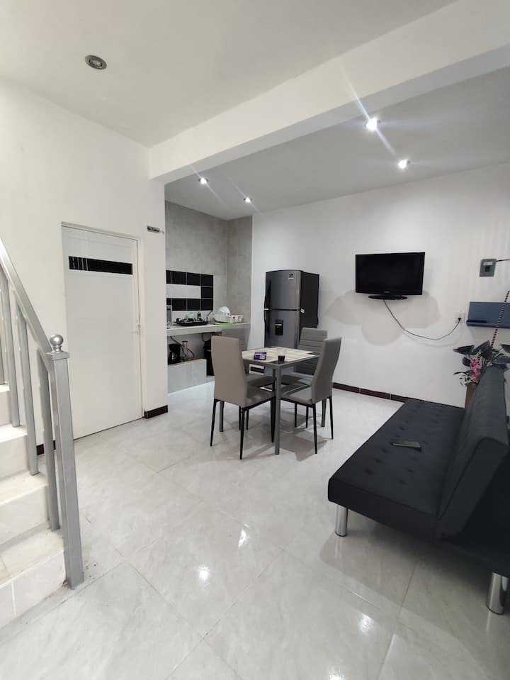 Cálida Estancia Por Plaza Bella. Depto. 2 - Oaxaca