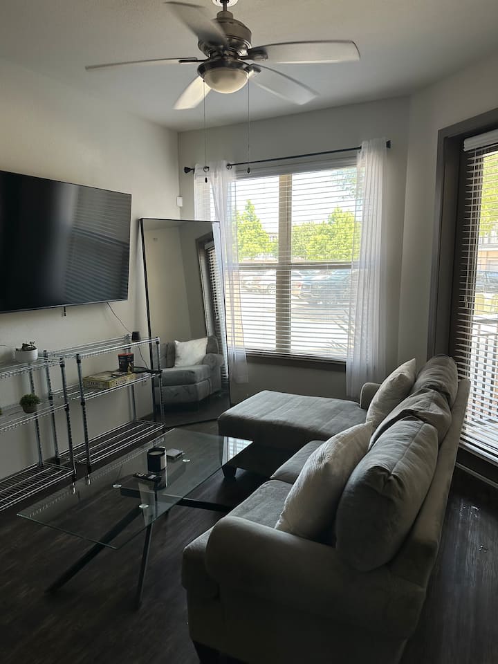 North Dallas Stay - Dallas, TX