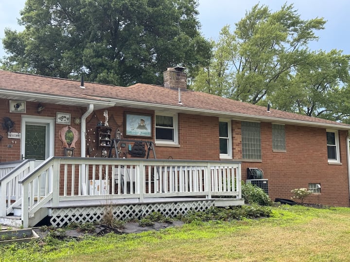 Vintage Vibes, Modern Price - Minerva, OH