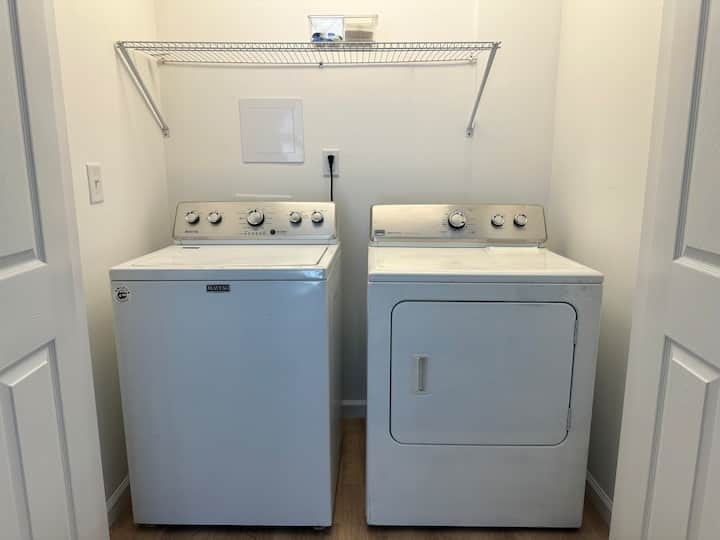 Modern, Stylish 2br Retreat - Uptown Clt - University City Boulevard – Charlotte
