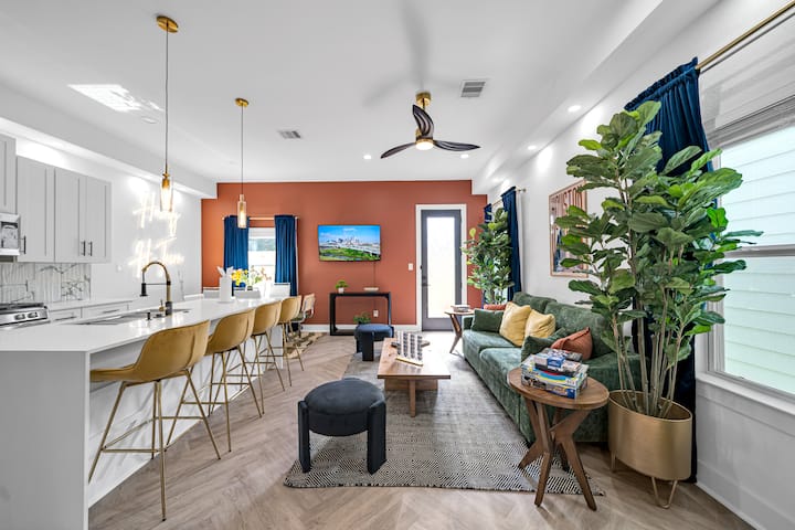 Houston Getaway | Med Center, Dt, Airport - Houston