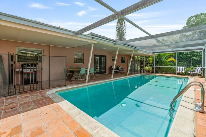 New! Stylish 4br Home W/ Pool & Patio - 3 Kings - Naples, FL