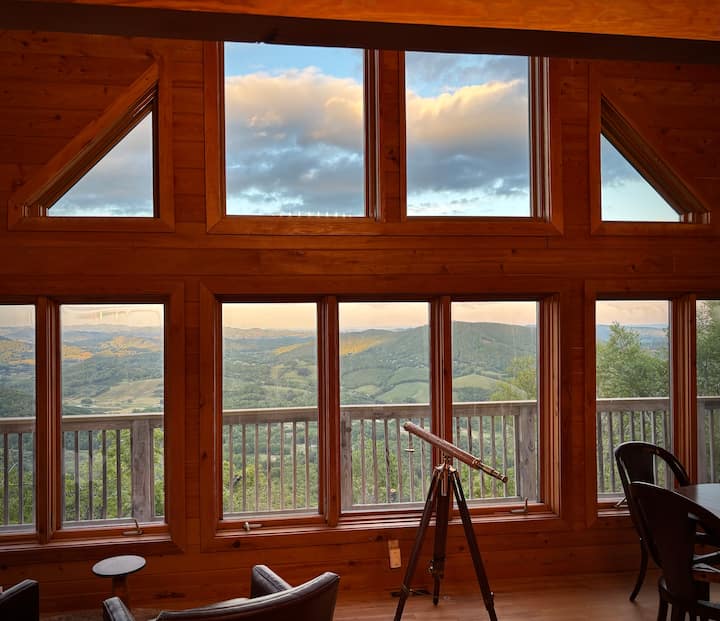 Soaring Views Near West Jefferson, Nc - West Jefferson, NC