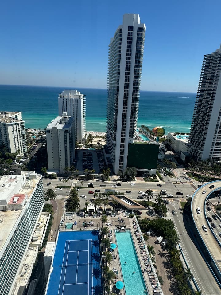 Hyde Great Ocean View 2 Bedroom - Hollywood, FL