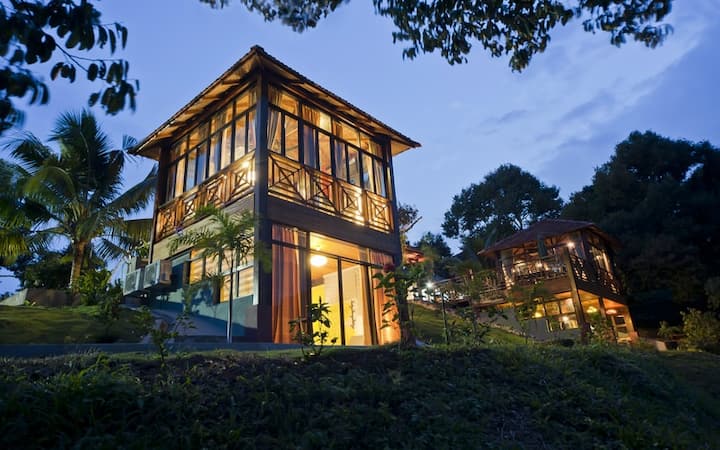 C05 - Glass Chalet - Raub