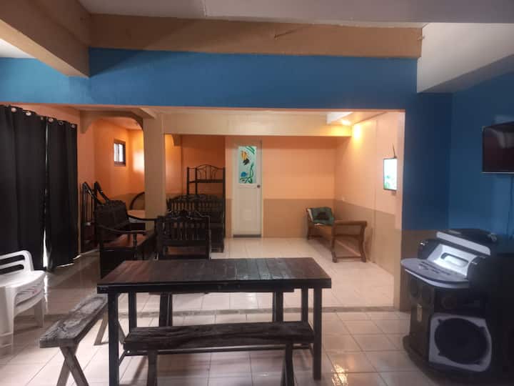 Mayumi Karaoke Room - Malolos