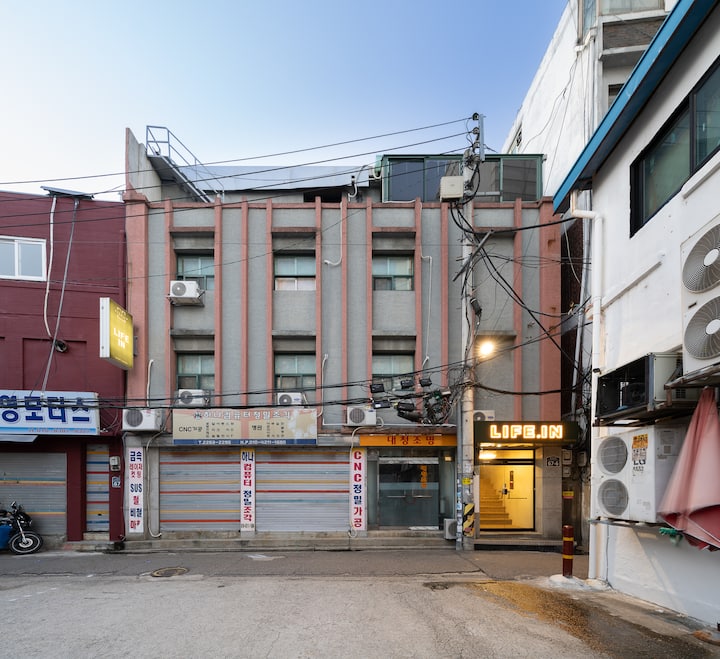 Lifein Cheonggye 청계천 광장시장 도보 5분 을지로4가역 도보 3분 - Seoul