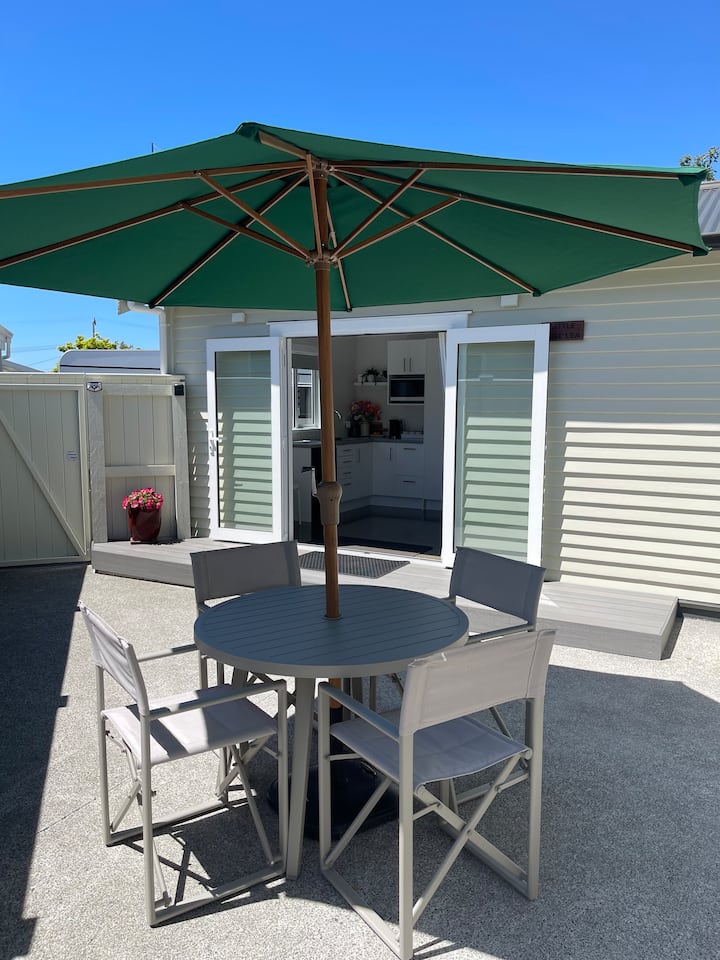 Little Rose Lea - Wairarapa