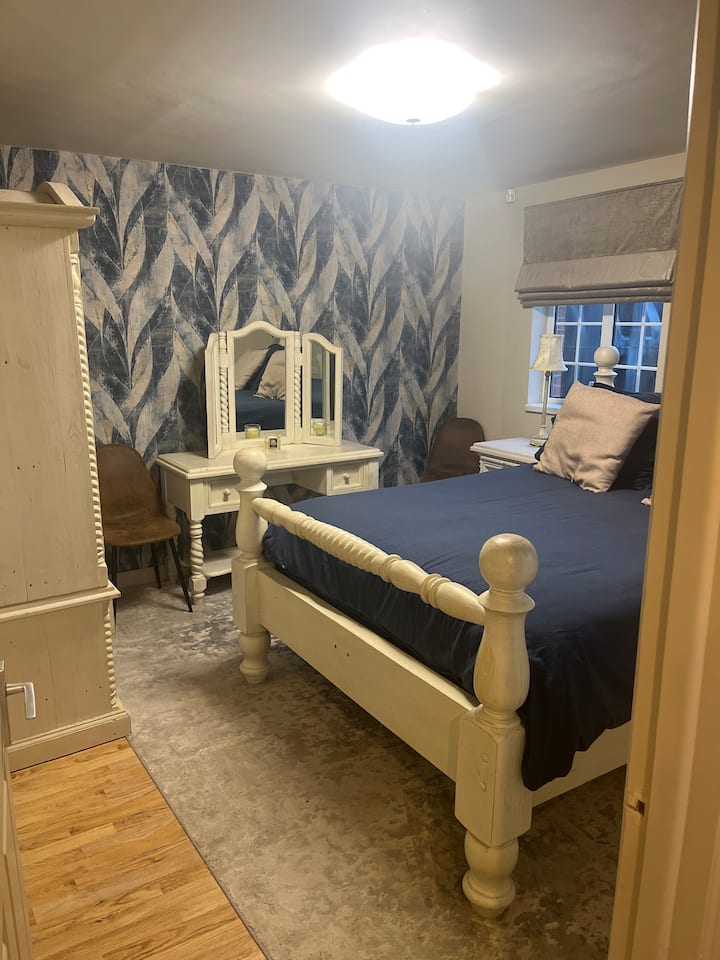 Your Place In Dergmoney - Omagh