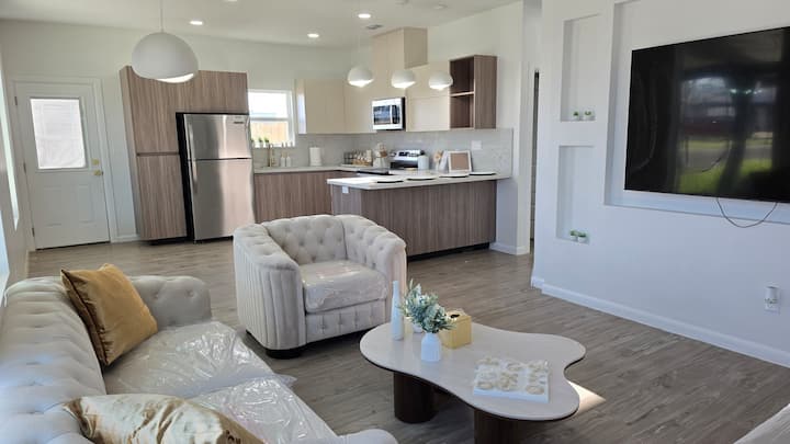 New Condo Great Location Mission - Mission, TX