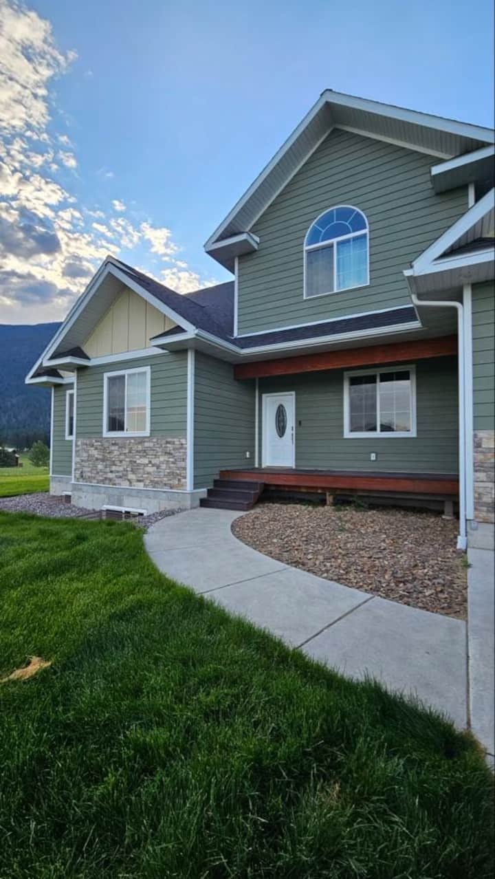 Aussie House - Columbia Falls, MT