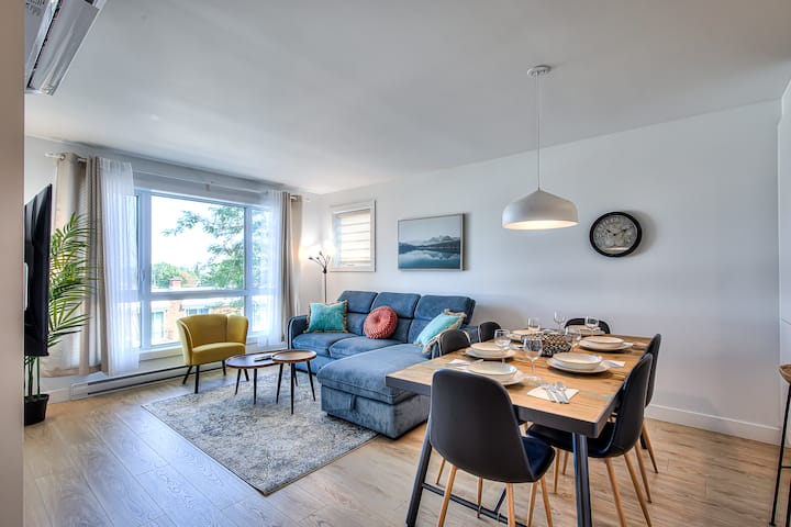 Famille 3 Chambres Confortable Et Idéal Pour Les Voyages | Climatisation, Wi-fi. - Montréal, QC