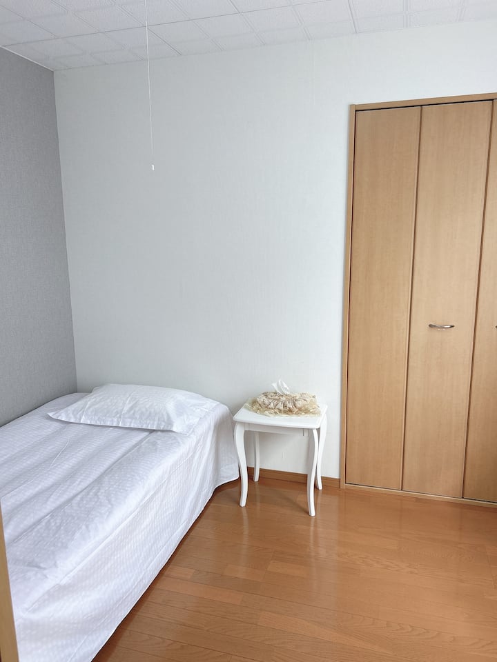 Marihome大通公園：狸小路：薄野： - Sapporo