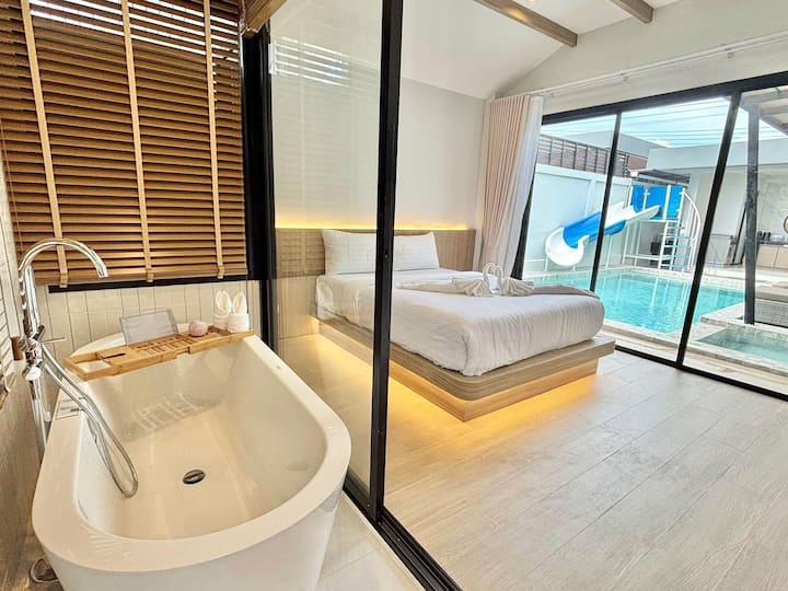 Momhouse Pool Villa Near Ao Nang Beach - Thailand