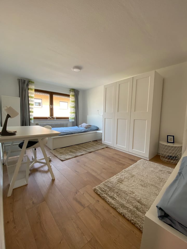 Serviced Apartment Mit 4 Zimmern Und Terrasse - Pfarrkirchen