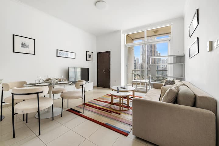 1br Apartment With Balcony & Marina Views - Dubai