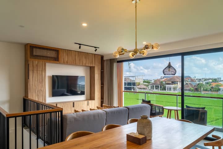 Luxury 2br Berawa Jacuzzi View Near The Beach - Indonesia