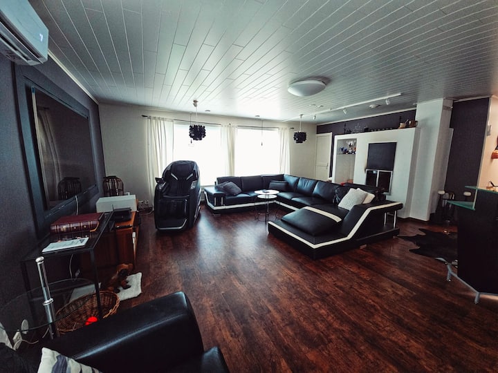 250m2 / 6 Bedroom Luxury House - Oulu