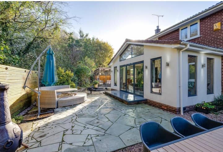 Sunny Room In Peaceful Location - Chester